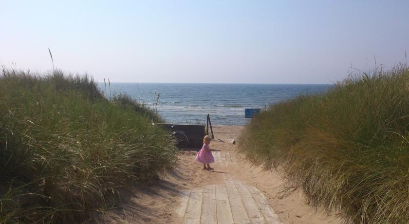 Book a room with sea view just by the Sea at Vejby Strand Hotel