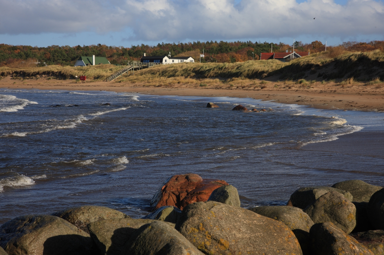 Book a room with sea view just by the Sea at Vejby Strand Hotel