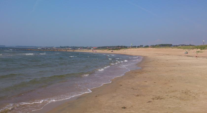 Book a room with sea view just by the Sea at Vejby Strand Hotel